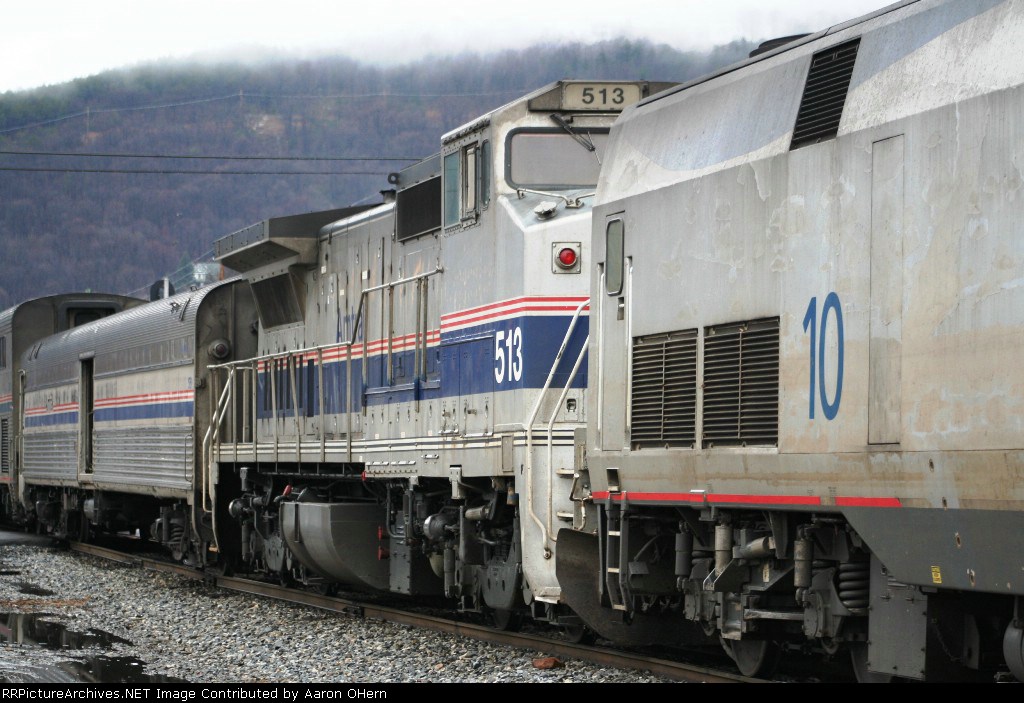Amtrak 513